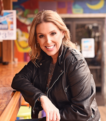 Featuring: Jennifer Hurvitz – Living Above The Drama